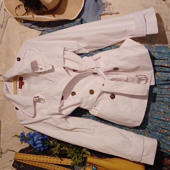 Merona | Jackets & Coats | Vintage White Trench Coat | Poshmark